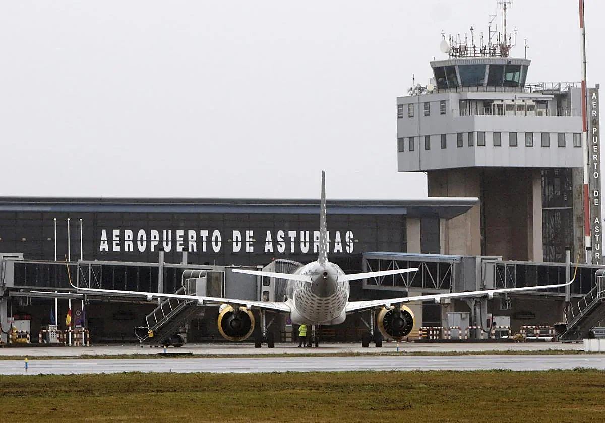 El aeropuerto de Asturias gana más de 10.000 pasajeros al mes desde enero | El Comercio: Diario ...